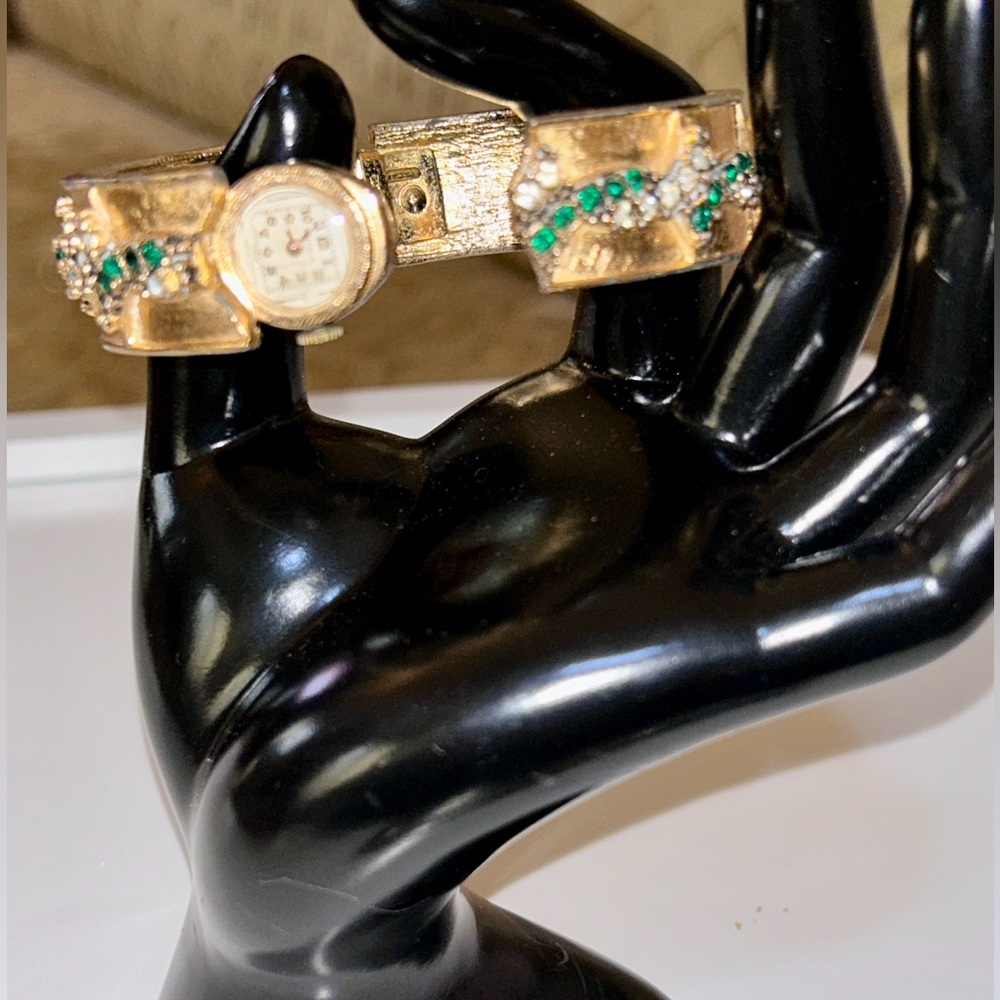 Rare Luxury Vintage Estate Bulova Hidden Face Watch M… - Gem